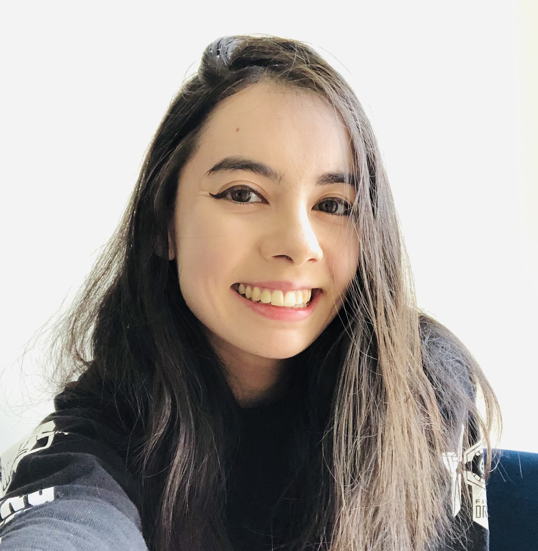 Josephine Sarvaas Headshot – Tangled Locks Journal